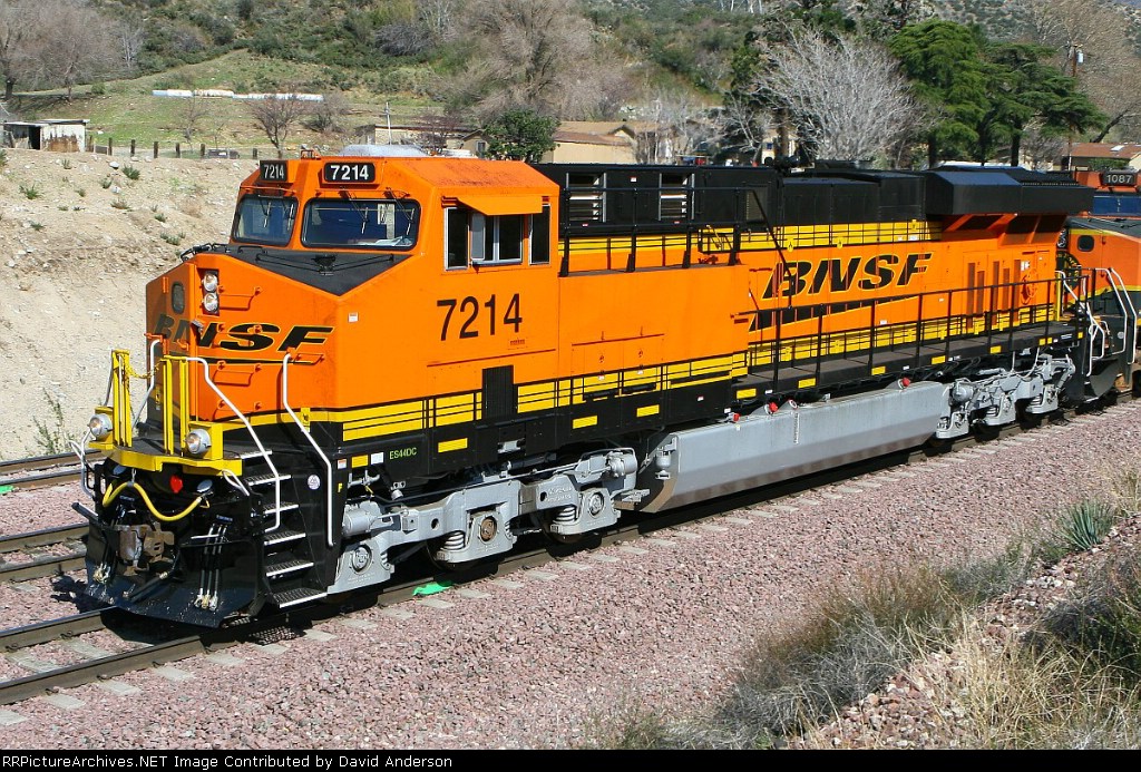 BNSF 7214